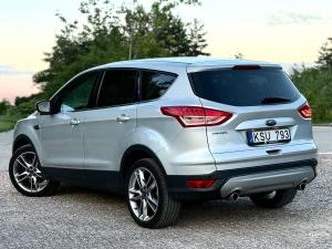 Grey Ford Kuga 2014 in Kaunas, with an engine capacity of 2.00 L and mileage of 218 thousand km for 6800 €, photo 4 on AUTOMOTO.COM.LV