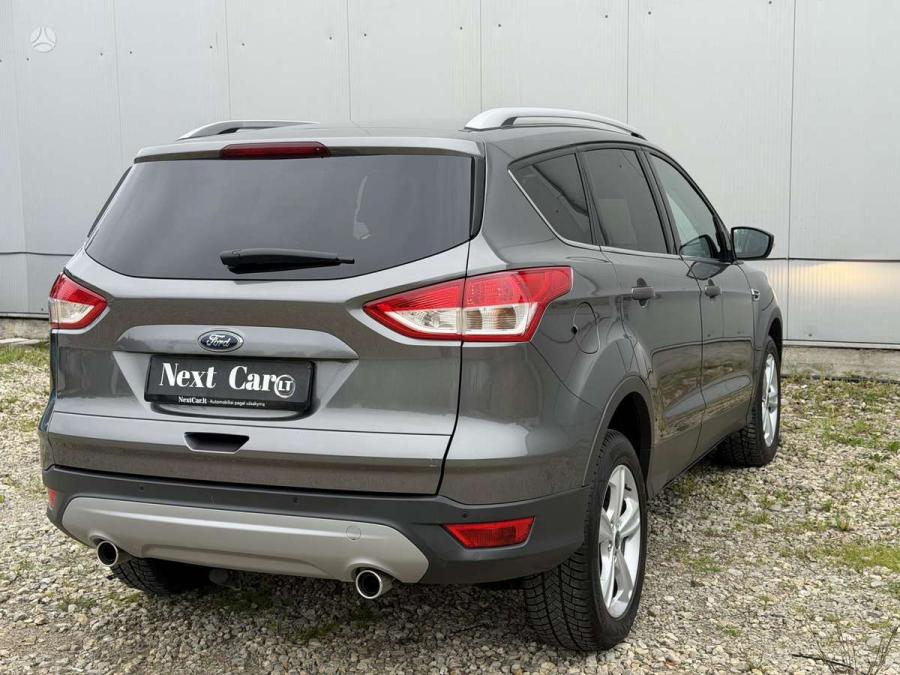 Pelēks Ford Kuga 2014 Kauņa, ar dzinēja tilpumu 2.00 L un nobraukumu 127 tūkst. km par 7500 €, foto 5 vietnē AUTOMOTO.COM.LV