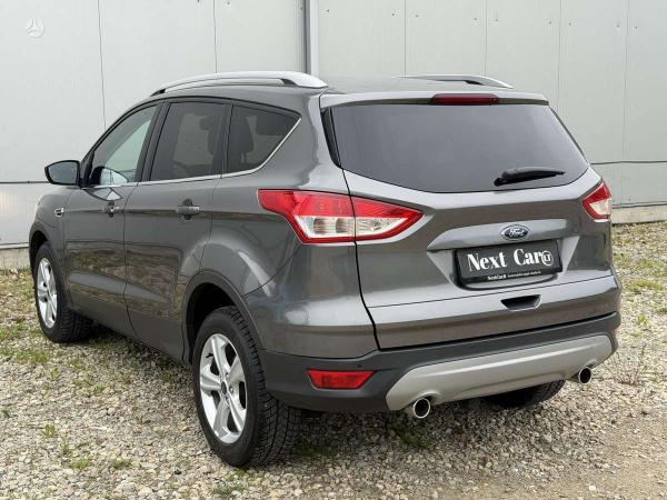 Grey Ford Kuga 2014 in Kaunas, with an engine capacity of 2.00 L and mileage of 127 thousand km for 7500 €, photo 5 on AUTOMOTO.COM.LV
