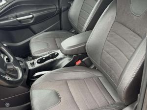 Pelēks Ford Kuga 2014 Kauņa, ar dzinēja tilpumu 2.00 L un nobraukumu 127 tūkst. km par 7500 €, foto 12 vietnē AUTOMOTO.COM.LV