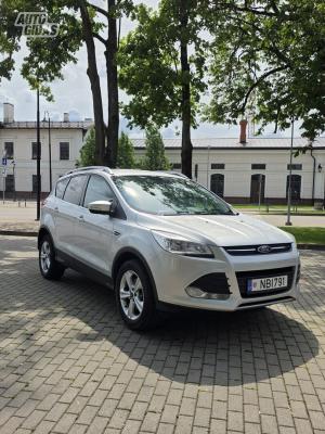 Pelēks Ford Kuga 2014 Mažeikiai, ar dzinēja tilpumu 2.00 L un nobraukumu 212 tūkst. km par 7000 €, foto  vietnē AUTOMOTO.COM.LV