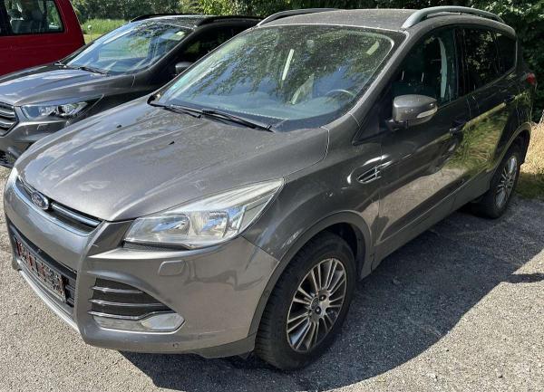 Pelēks Ford Kuga 2014 Kelmė, ar dzinēja tilpumu 2.00 L un nobraukumu 150 tūkst. km par 4299 €, foto 1 vietnē AUTOMOTO.COM.LV