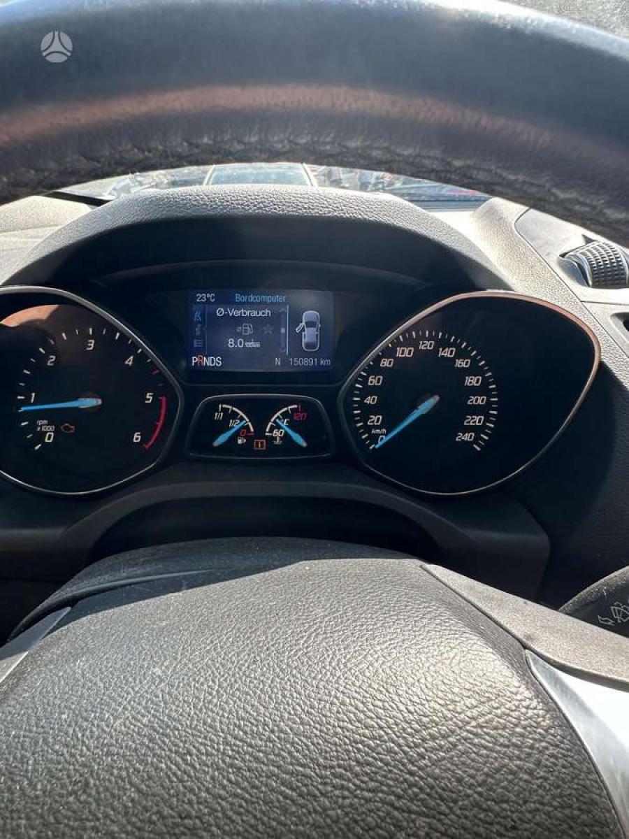 Pelēks Ford Kuga 2014 Kelmė, ar dzinēja tilpumu 2.00 L un nobraukumu 150 tūkst. km par 4299 €, foto 7 vietnē AUTOMOTO.COM.LV