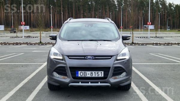 Grey Ford Kuga 2014 in Riga, with an engine capacity of 2.00 L and mileage of 173 thousand km for 9850 €, photo 2 on AUTOMOTO.COM.LV