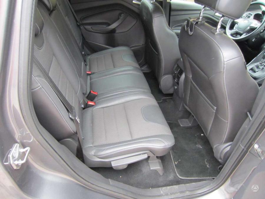 Pelēks Ford Kuga 2014 Gargždai, ar dzinēja tilpumu 2.00 L un nobraukumu 145 tūkst. km par 7900 €, foto 11 vietnē AUTOMOTO.COM.LV