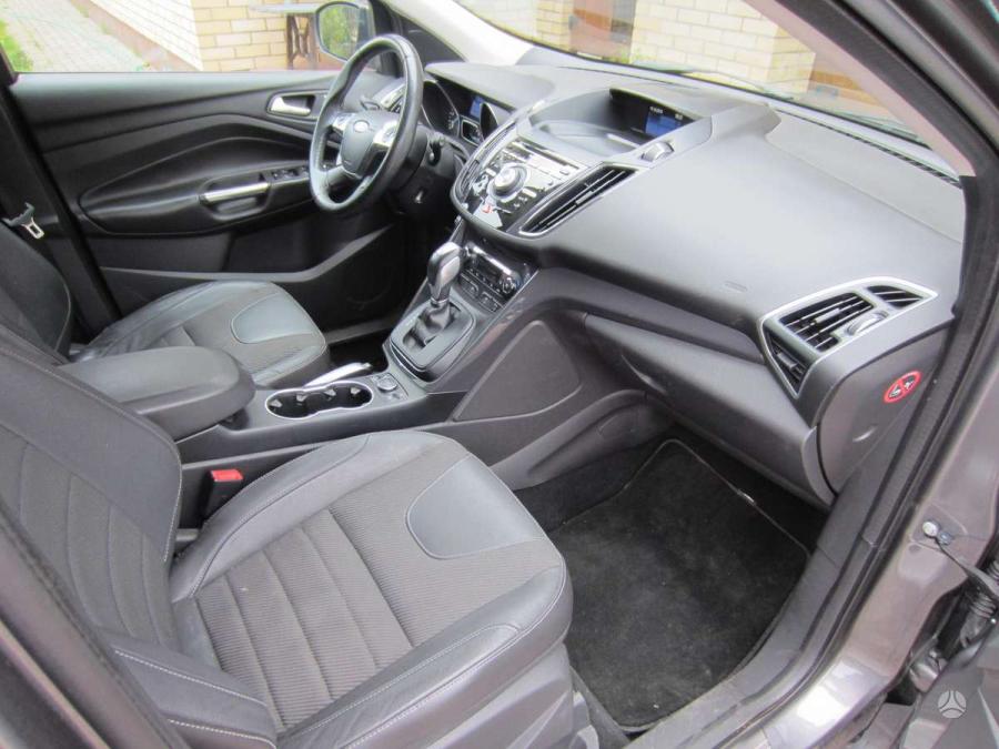 Pelēks Ford Kuga 2014 Gargždai, ar dzinēja tilpumu 2.00 L un nobraukumu 145 tūkst. km par 7900 €, foto 12 vietnē AUTOMOTO.COM.LV