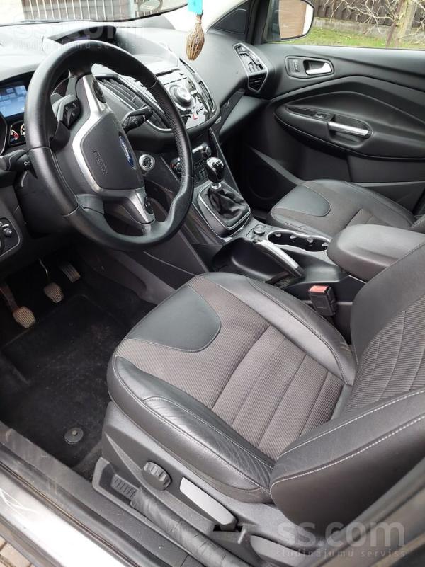 Grey Ford Kuga 2014 in Riga, with an engine capacity of 1.50 L and mileage of 165 thousand km for 7200 €, photo 9 on AUTOMOTO.COM.LV