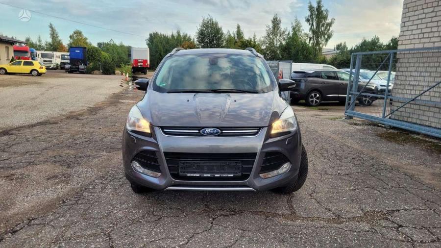 Grey Ford Kuga 2014 in Telschi, with an engine capacity of 1.60 L and mileage of 119 thousand km for 6150 €, photo 5 on AUTOMOTO.COM.LV