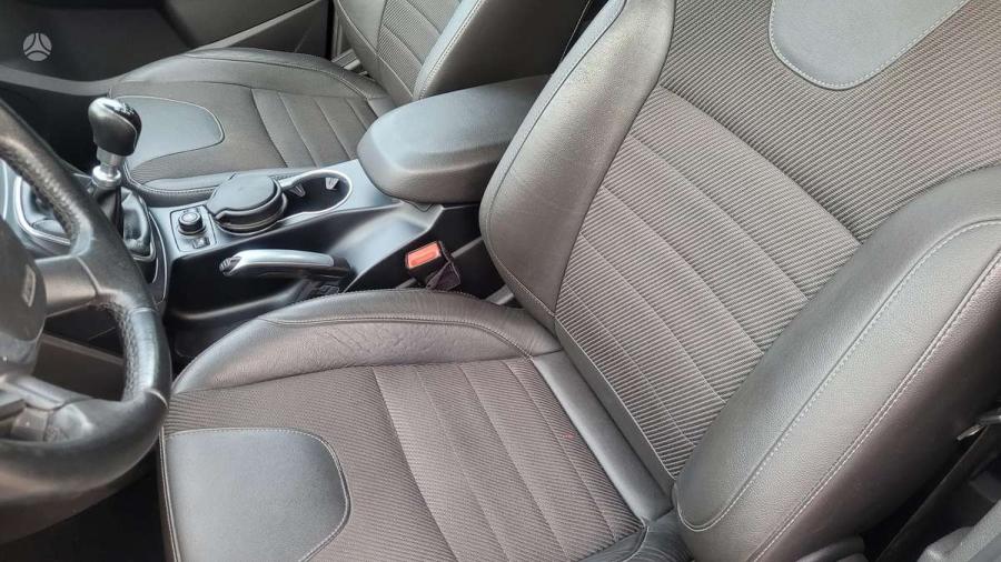Grey Ford Kuga 2014 in Telschi, with an engine capacity of 1.60 L and mileage of 119 thousand km for 6150 €, photo 20 on AUTOMOTO.COM.LV