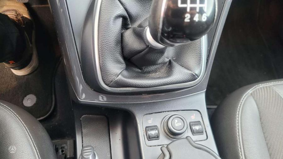 Grey Ford Kuga 2014 in Telschi, with an engine capacity of 1.60 L and mileage of 119 thousand km for 6150 €, photo 24 on AUTOMOTO.COM.LV