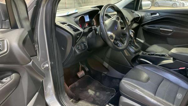 Grey Ford Kuga 2014 in Kaunas, with an engine capacity of 2.00 L and mileage of 226 thousand km for 4650 €, photo 8 on AUTOMOTO.COM.LV