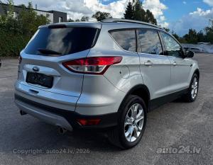 Pelēks Ford Kuga 2014 Tallina, ar dzinēja tilpumu 2.00 L un nobraukumu 140 tūkst. km par 8450 €, foto 4 vietnē AUTOMOTO.COM.LV