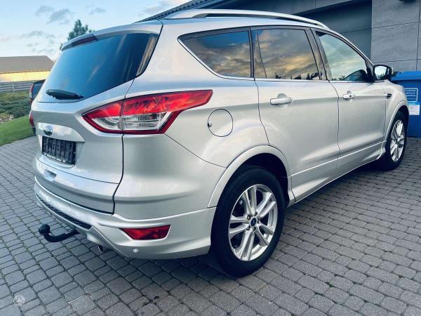 Ford Kuga 2014 in Marijampole on AUTOMOTO.COM.LV Grey Ford Kuga 2014 in Marijampole, with an engine capacity of 2.00 L and mileage of 255 thousand km for 6700 €, photo 4 on AUTOMOTO.COM.LV