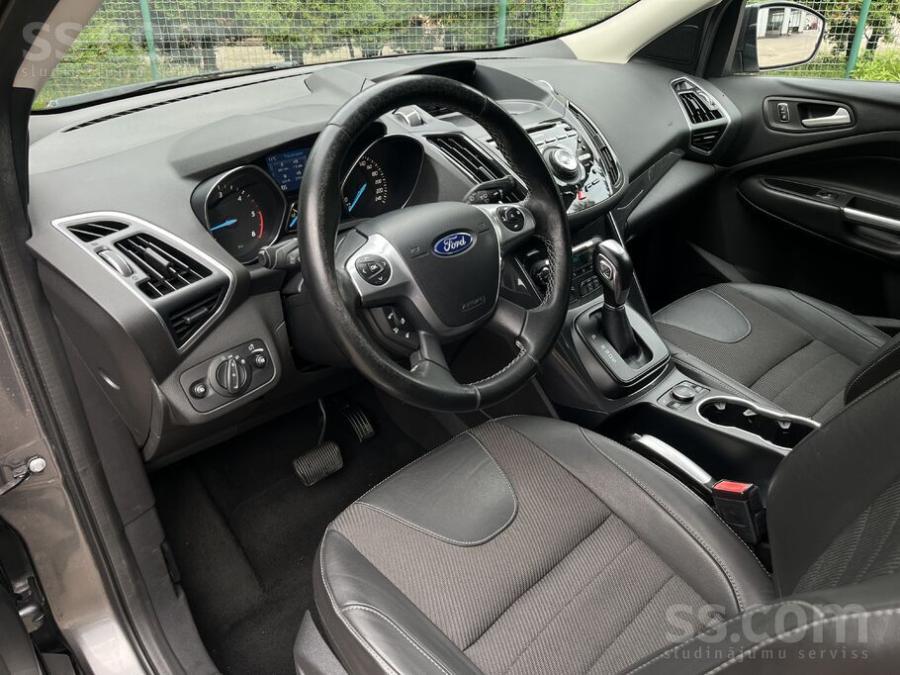 Pelēks Ford Kuga 2014 Jelgava, ar dzinēja tilpumu 2.00 L un nobraukumu 239 tūkst. km par 7590 €, foto 10 vietnē AUTOMOTO.COM.LV