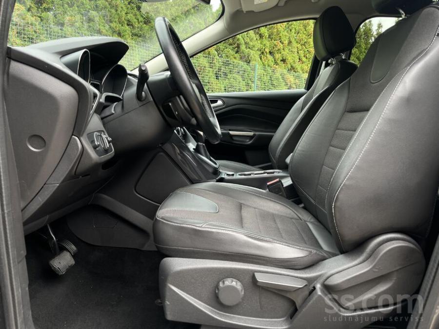 Pelēks Ford Kuga 2014 Jelgava, ar dzinēja tilpumu 2.00 L un nobraukumu 239 tūkst. km par 7590 €, foto 11 vietnē AUTOMOTO.COM.LV