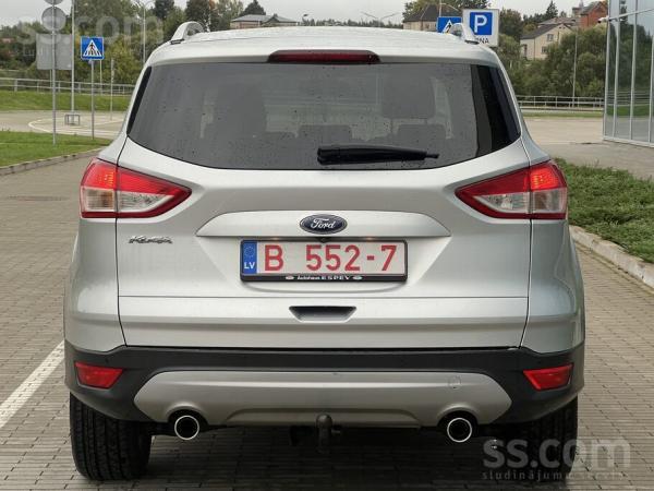 Pelēks Ford Kuga 2014 Rēzekne, ar dzinēja tilpumu 2.00 L un nobraukumu 244 tūkst. km par 7950 €, foto 8 vietnē AUTOMOTO.COM.LV