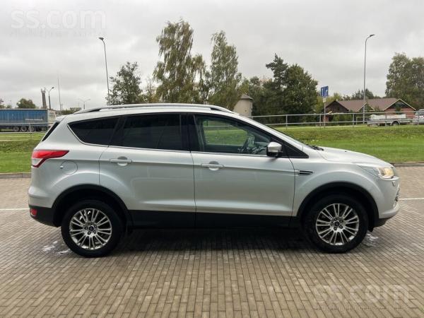 Pelēks Ford Kuga 2014 Rēzekne, ar dzinēja tilpumu 2.00 L un nobraukumu 244 tūkst. km par 7950 €, foto 10 vietnē AUTOMOTO.COM.LV