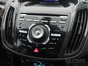 Pelēks Ford Kuga 2014 Rēzekne, ar dzinēja tilpumu 2.00 L un nobraukumu 244 tūkst. km par 7950 €, foto 19 vietnē AUTOMOTO.COM.LV