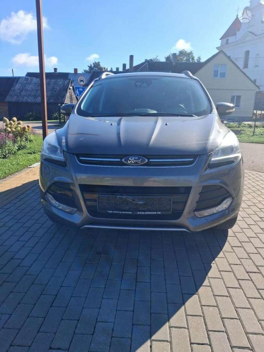 Grey Ford Kuga 2014 in Raseiniai, with an engine capacity of 0.00 L and mileage of 103 thousand km for 6500 €, photo 15 on AUTOMOTO.COM.LV