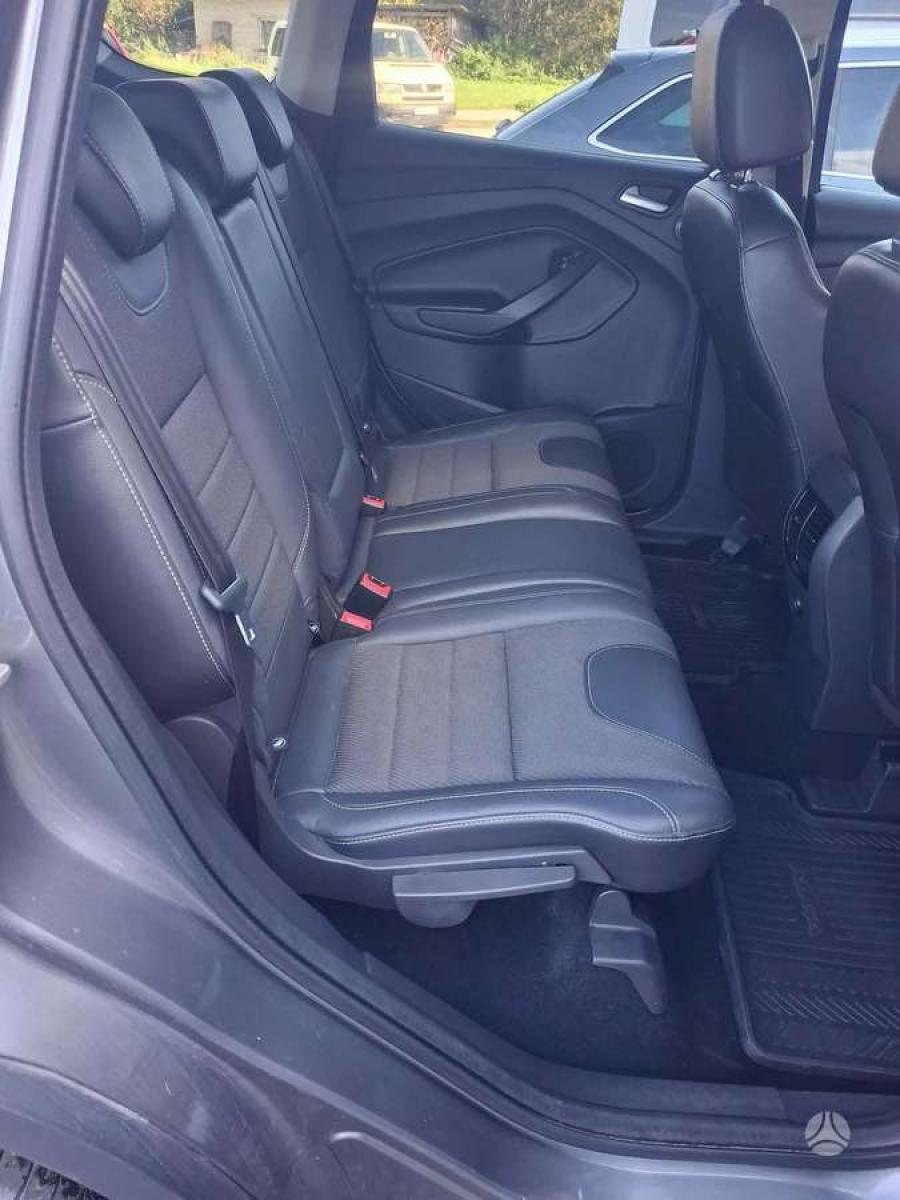 Grey Ford Kuga 2014 in Raseiniai, with an engine capacity of 0.00 L and mileage of 103 thousand km for 6500 €, photo 20 on AUTOMOTO.COM.LV