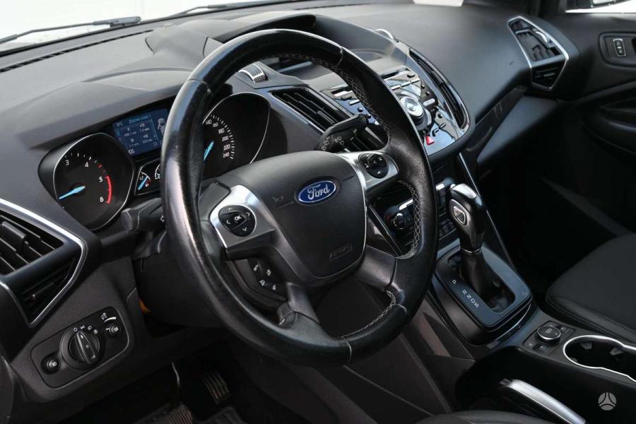 Pelēks Ford Kuga 2015 Kretinga, ar dzinēja tilpumu 2.00 L un nobraukumu 252 tūkst. km par 8799 €, foto 19 vietnē AUTOMOTO.COM.LV