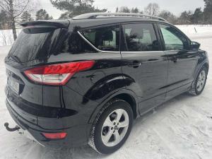 Grey Ford Kuga 2015 in Raseiniai, with an engine capacity of 2.00 L and mileage of 190 thousand km for 6500 €, photo 4 on AUTOMOTO.COM.LV