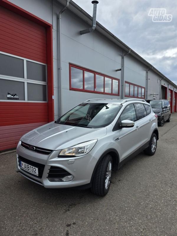 Grey Ford Kuga 2015 in Vilnius, with an engine capacity of 2.00 L and mileage of 217 thousand km for 6200 €, photo 1 on AUTOMOTO.COM.LV