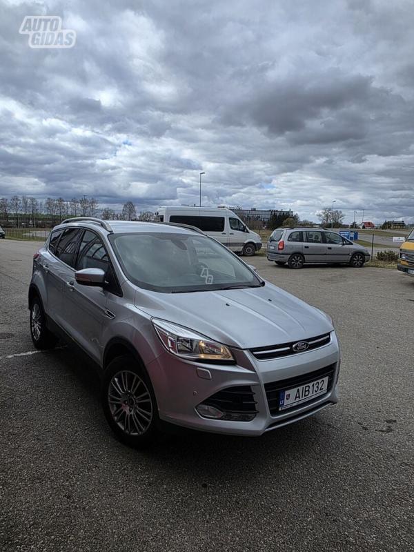 Grey Ford Kuga 2015 in Vilnius, with an engine capacity of 2.00 L and mileage of 217 thousand km for 6200 €, photo 4 on AUTOMOTO.COM.LV