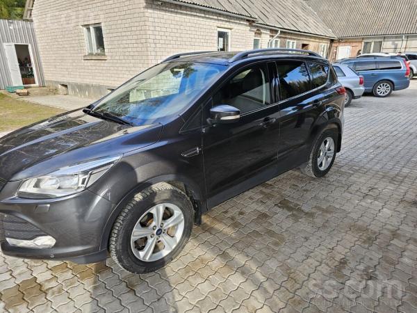 Grey Ford Kuga 2015 in Ogre, with an engine capacity of 1.50 L and mileage of 181 thousand km for 7111 €, photo 5 on AUTOMOTO.COM.LV