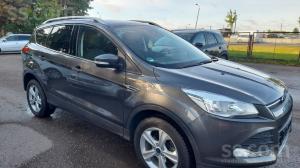 Grey Ford Kuga 2015 in Riga, with an engine capacity of 1.50 L and mileage of 175 thousand km for 7900 €, photo 5 on AUTOMOTO.COM.LV