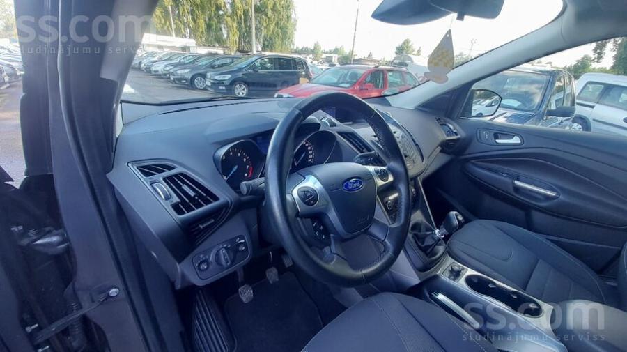 Grey Ford Kuga 2015 in Riga, with an engine capacity of 1.50 L and mileage of 175 thousand km for 7900 €, photo 16 on AUTOMOTO.COM.LV