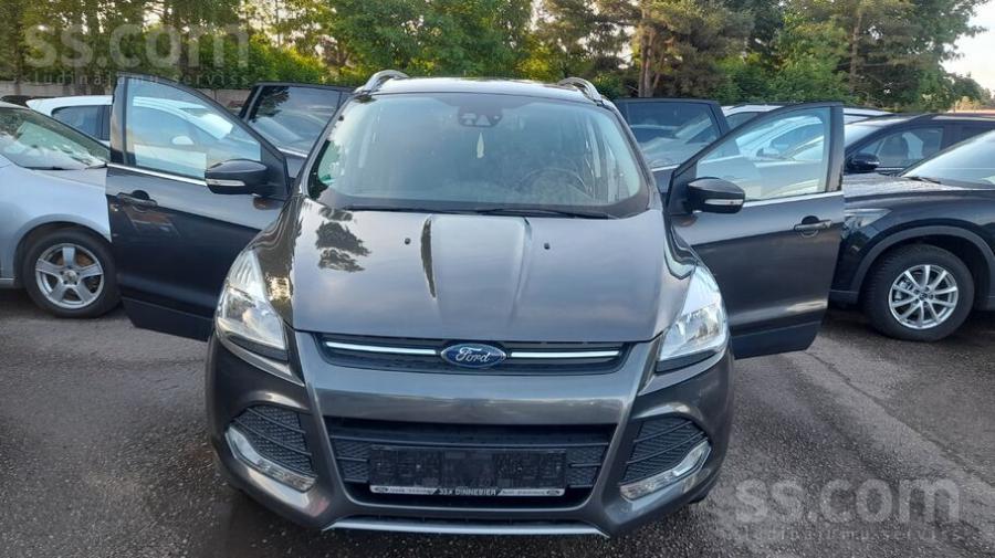 Grey Ford Kuga 2015 in Riga, with an engine capacity of 1.50 L and mileage of 175 thousand km for 7900 €, photo 33 on AUTOMOTO.COM.LV
