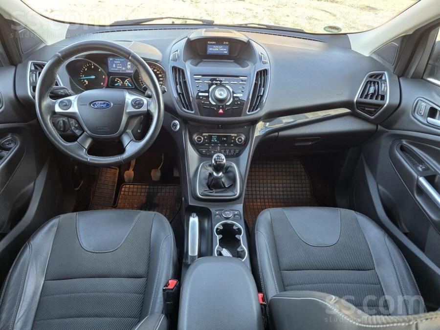 Grey Ford Kuga 2015 in Kuldiga, with an engine capacity of 2.00 L and mileage of 231 thousand km for 9200 €, photo 8 on AUTOMOTO.COM.LV