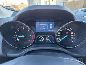 Grey Ford Kuga 2015 in Kuldiga, with an engine capacity of 2.00 L and mileage of 231 thousand km for 9200 €, photo 12 on AUTOMOTO.COM.LV