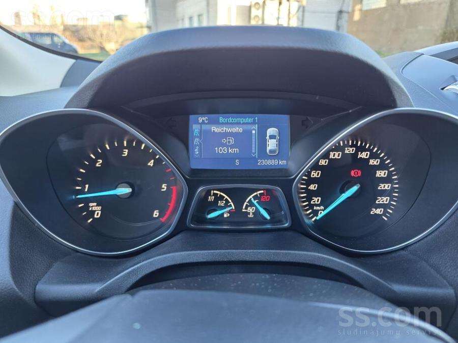 Grey Ford Kuga 2015 in Kuldiga, with an engine capacity of 2.00 L and mileage of 231 thousand km for 9200 €, photo 12 on AUTOMOTO.COM.LV