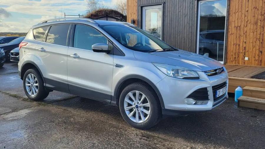 Grey Ford Kuga 2015 in Riga, with an engine capacity of 2.00 L and mileage of 270 thousand km for 7700 €, photo 1 on AUTOMOTO.COM.LV