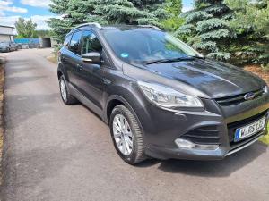 Grey Ford Kuga 2015 in Utena, with an engine capacity of 2.00 L and mileage of 272 thousand km for 7200 €, photo 3 on AUTOMOTO.COM.LV