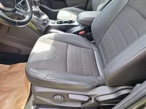 Grey Ford Kuga 2015 in Utena, with an engine capacity of 2.00 L and mileage of 272 thousand km for 7200 €, photo 12 on AUTOMOTO.COM.LV