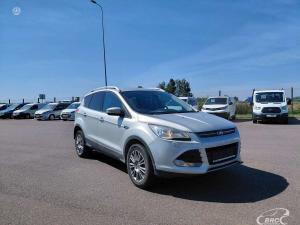 Grey Ford Kuga 2015 in Vilnius, with an engine capacity of 2.00 L and mileage of 221 thousand km for 6900 €, photo 5 on AUTOMOTO.COM.LV