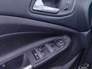 Grey Ford Kuga 2015 in Vilnius, with an engine capacity of 2.00 L and mileage of 221 thousand km for 6900 €, photo 20 on AUTOMOTO.COM.LV