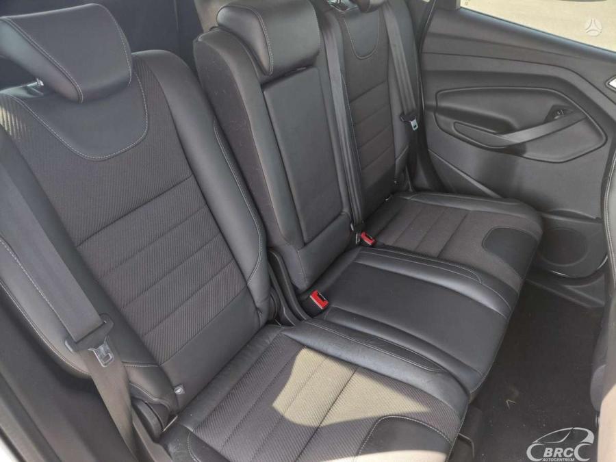 Grey Ford Kuga 2015 in Vilnius, with an engine capacity of 2.00 L and mileage of 221 thousand km for 6900 €, photo 25 on AUTOMOTO.COM.LV