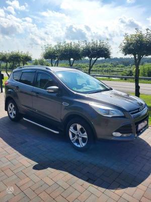 Grey Ford Kuga 2015 in Kaunas, with an engine capacity of 2.00 L and mileage of 152 thousand km for 8200 €, photo 3 on AUTOMOTO.COM.LV
