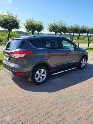 Grey Ford Kuga 2015 in Kaunas, with an engine capacity of 2.00 L and mileage of 152 thousand km for 8200 €, photo 4 on AUTOMOTO.COM.LV