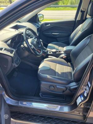 Grey Ford Kuga 2015 in Kaunas, with an engine capacity of 2.00 L and mileage of 152 thousand km for 8200 €, photo 10 on AUTOMOTO.COM.LV