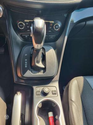 Grey Ford Kuga 2015 in Kaunas, with an engine capacity of 2.00 L and mileage of 152 thousand km for 8200 €, photo 14 on AUTOMOTO.COM.LV