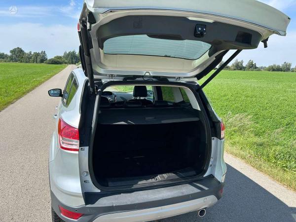 Pelēks Ford Kuga 2015 Pakruojis, ar dzinēja tilpumu 2.00 L un nobraukumu 238 tūkst. km par 4600 €, foto 8 vietnē AUTOMOTO.COM.LV