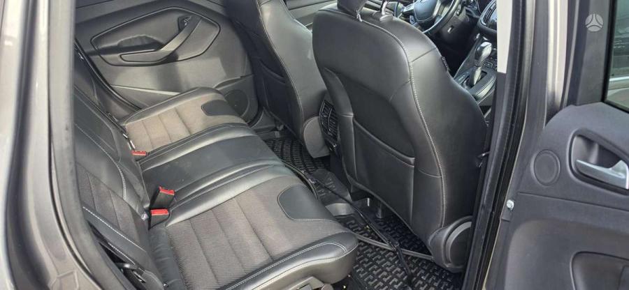Pelēks Ford Kuga 2015 Klaipėda, ar dzinēja tilpumu 2.00 L un nobraukumu 182 tūkst. km par 5500 €, foto 10 vietnē AUTOMOTO.COM.LV