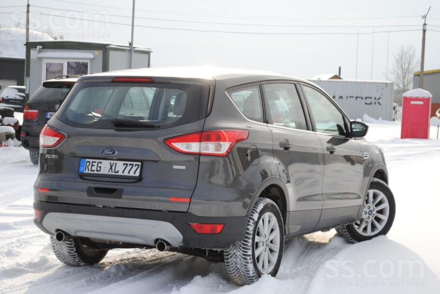 Grey Ford Kuga 2016 in Riga, with an engine capacity of 1.50 L and mileage of 157 thousand km for 8990 €, photo 2 on AUTOMOTO.COM.LV