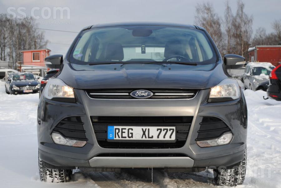 Grey Ford Kuga 2016 in Riga, with an engine capacity of 1.50 L and mileage of 157 thousand km for 8990 €, photo 6 on AUTOMOTO.COM.LV