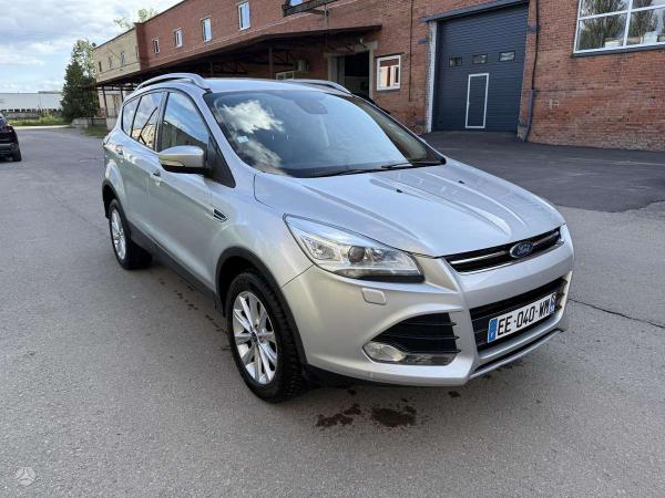Pelēks Ford Kuga 2016 Alīta, ar dzinēja tilpumu 2.00 L un nobraukumu 176 tūkst. km par 8400 €, foto 2 vietnē AUTOMOTO.COM.LV